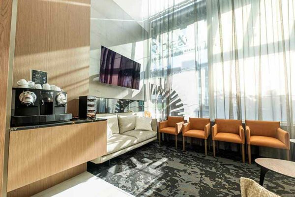 Eye specialist Dr. Matthew Russell | VSON | Laser Eye Surgery Brisbane