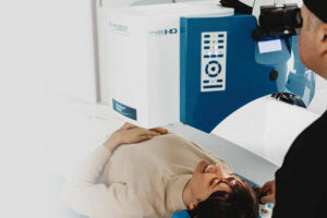 Eye specialist Dr. Matthew Russell | VSON | Laser Eye Surgery Brisbane