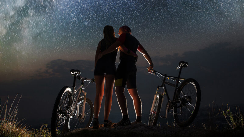 Understanding blurry vision and seeing stars after laser eye surgery